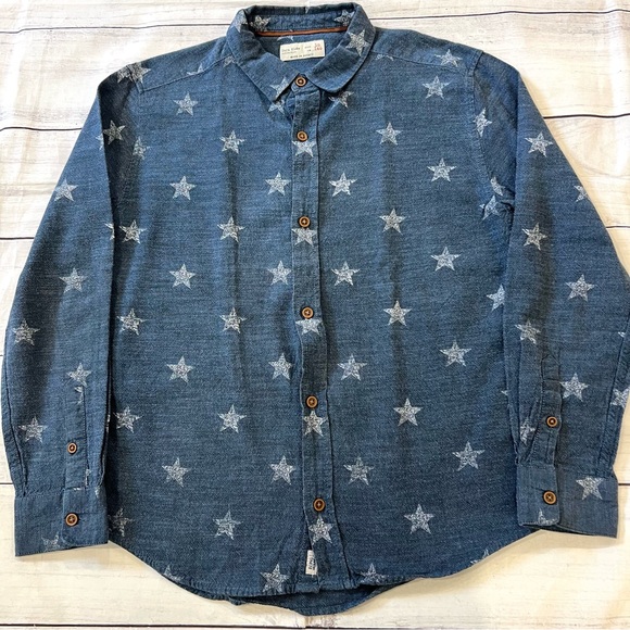 Zara | Shirts & Tops | Zara Denim Blue Star Pattern Button Down Shirt ...